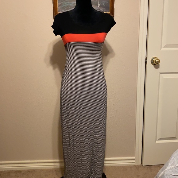 Max Studio | Dresses | 2 For Max Studio Long Dress | Poshmark